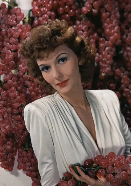 Actress Mary Martin 60 Photos - Moonagedaydream.film