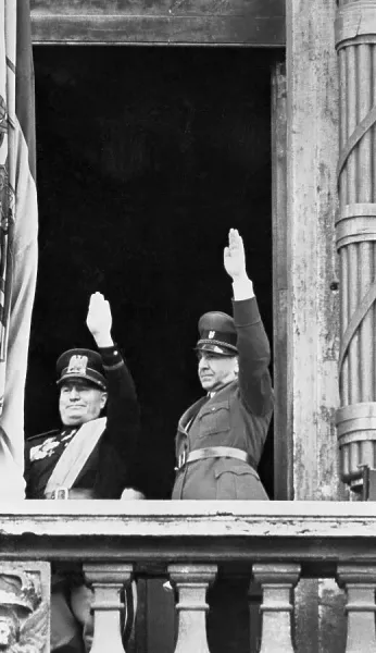 Benito Mussolini Flagge