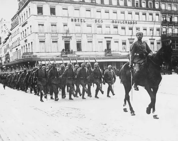 World War 1 German Soldiers Marching