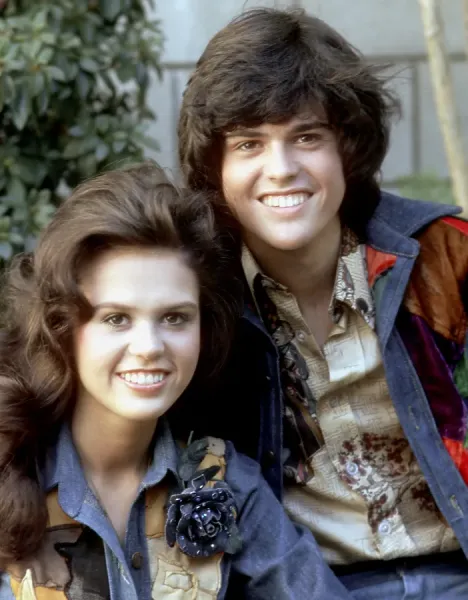 Donny E Marie Osmond Decada De 1970 ¿Cuánto Dinero Gana Ella? Play
