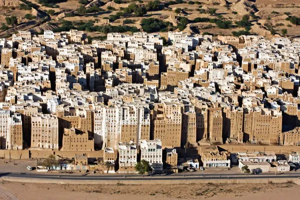 Shibam Yemen 7 Day Yemen Group Tours 2025 » Shibam + Mukalla + Seiyun